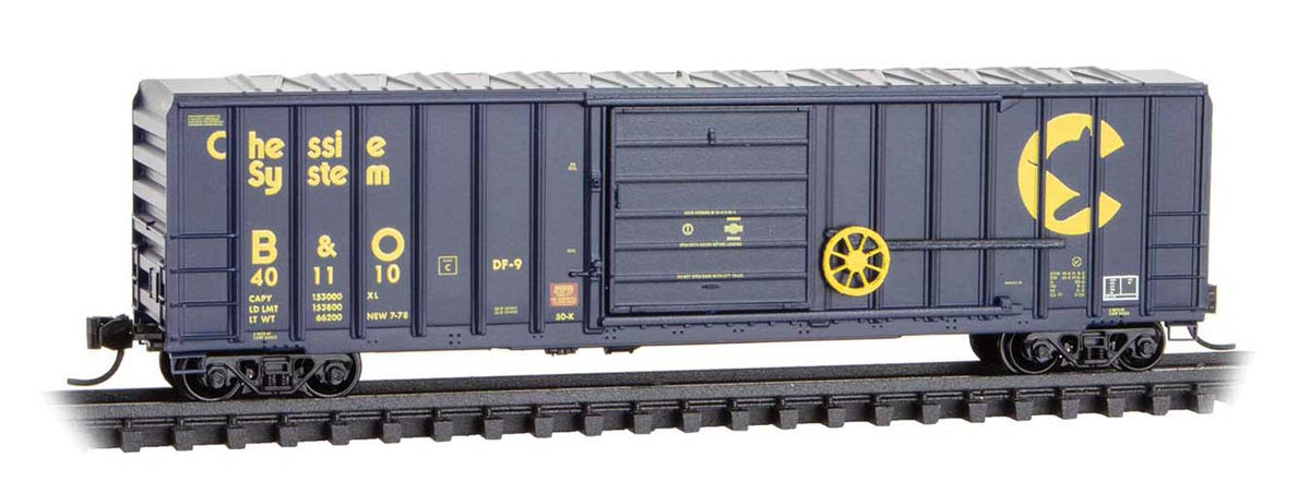 Micro Trains 025 00 356 50' Rib-Side Single-Door Boxcar No Roofwalk - – YankeeDabbler