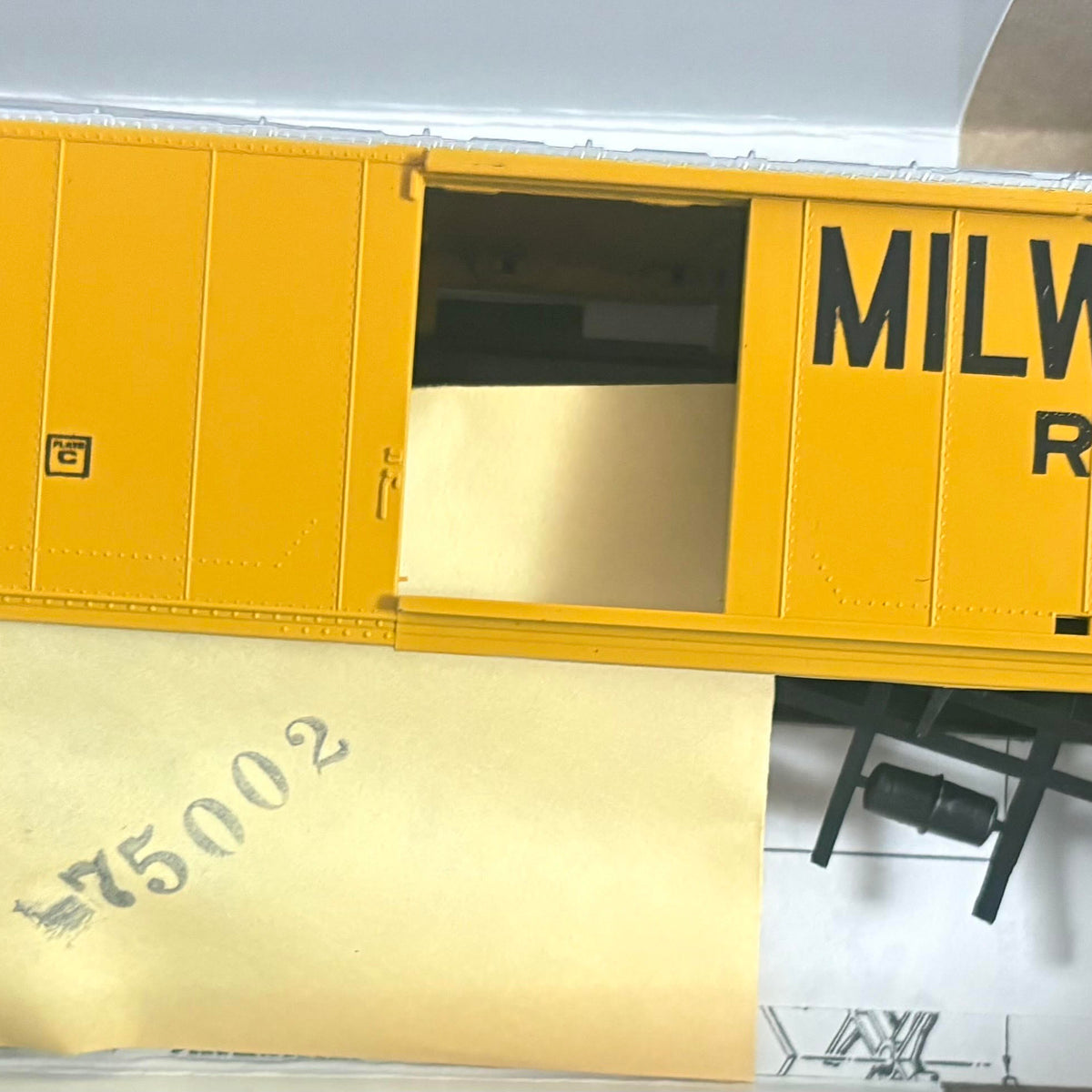Bev-Bel 1976-2 50' Steel Single-Door Boxcar MILW Milwaukee Road #56538 – YankeeDabbler