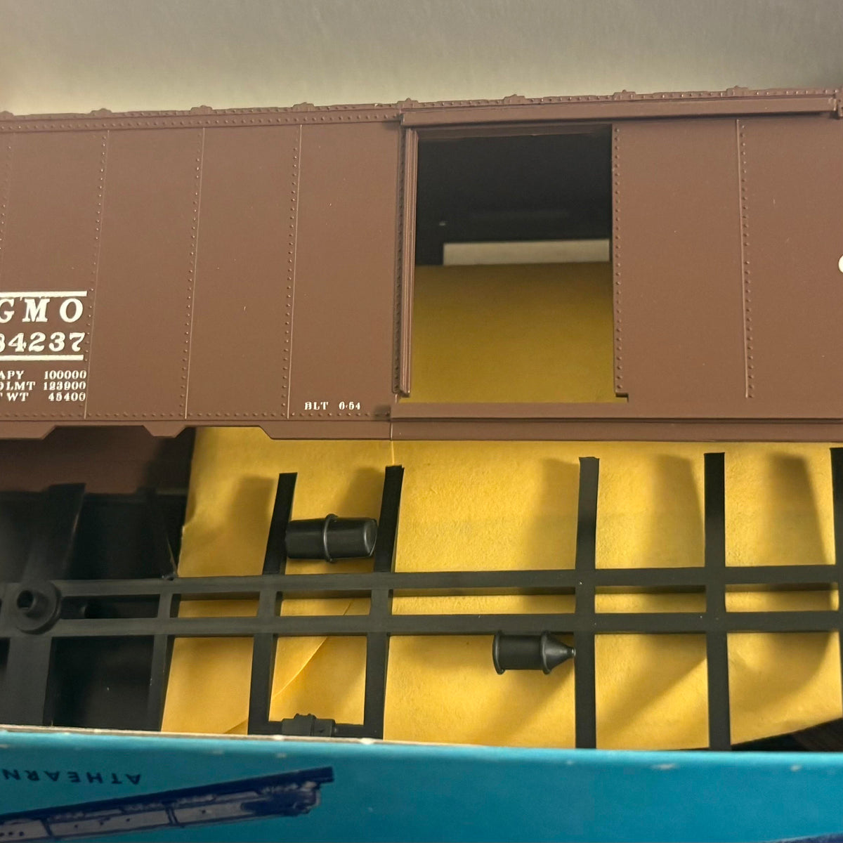 Bev-Bel 1439 40' Boxcar GMO Gulf Mobile & Ohio #84237HO Scale ...