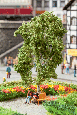 Noch 21642 Birch Tree w/Circular Bench -- 4-1/2" 11.5cm HO Scale ...