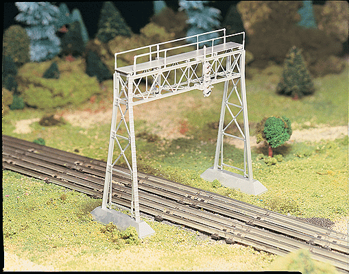 Bachmann 45623 Plasticville U.S.A.(R) Classic Kits -- Signal Bridge (s ...