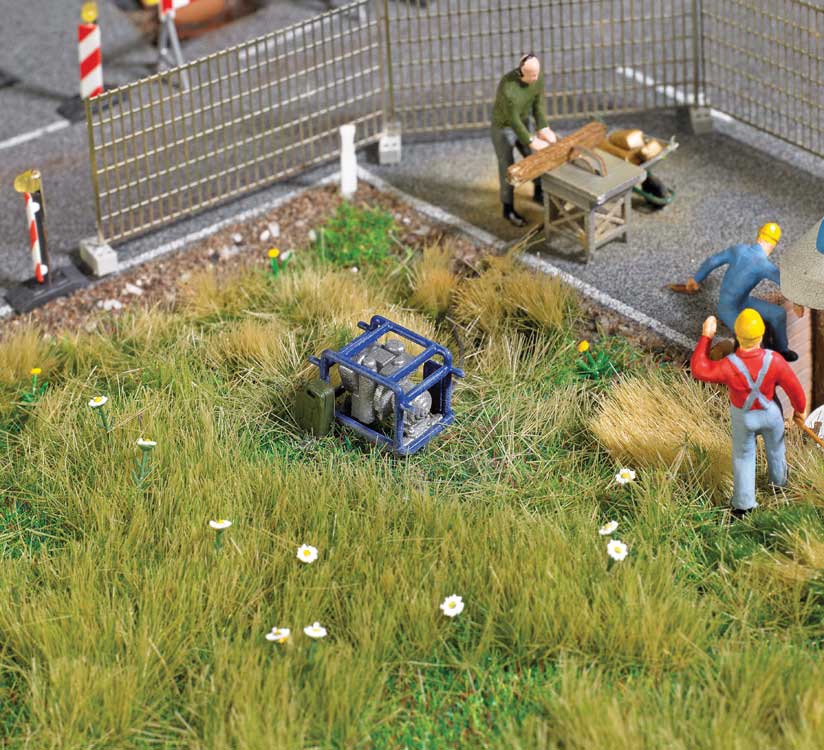 Busch 7800 Portable Generator Set -- Generator, 2 Gas Cans, Cable and ...