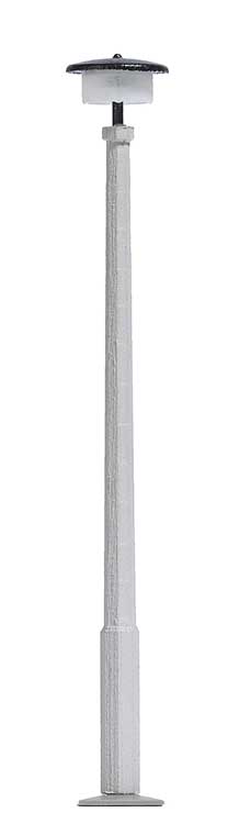 Busch 4117 Post-Top Platform Light with Octagonal Concrete Mast -- Yel ...