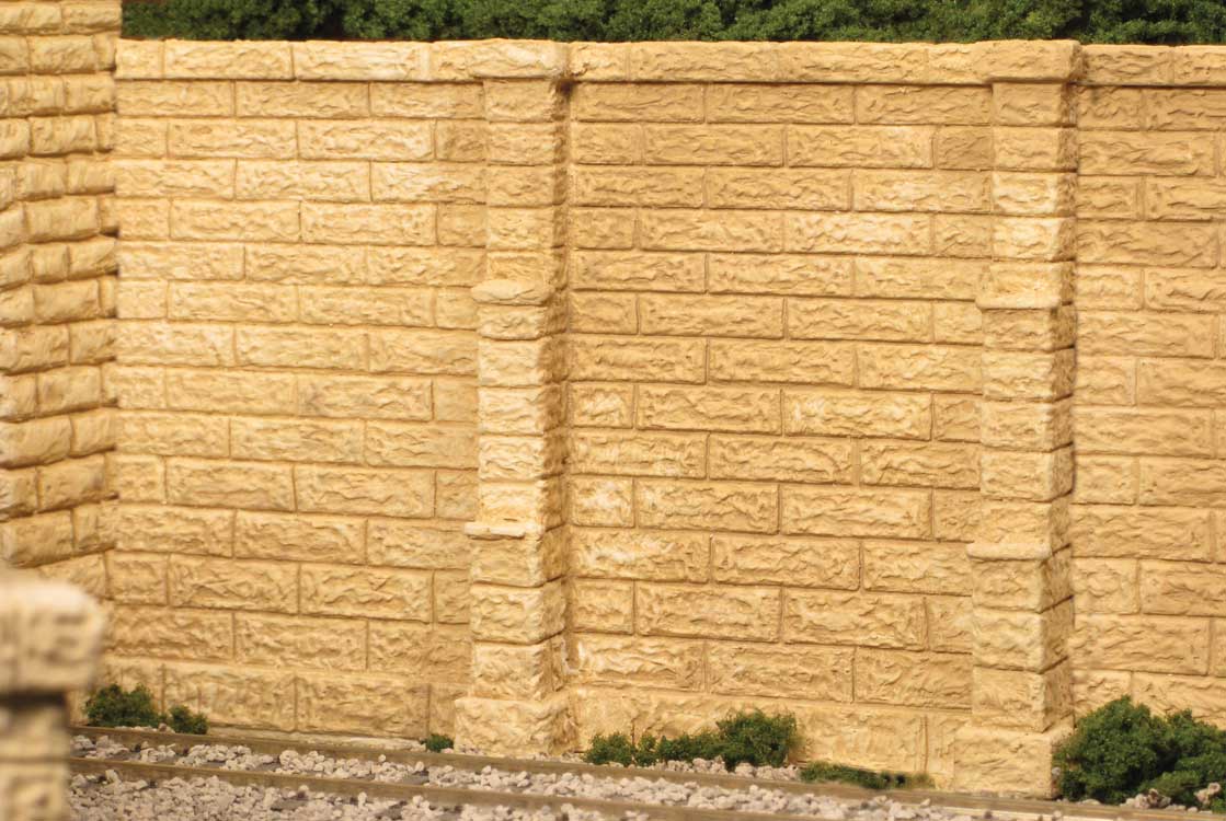 Monroe 167 Retaining Wall -- Sandstone pkg(2) HO Scale – YankeeDabbler