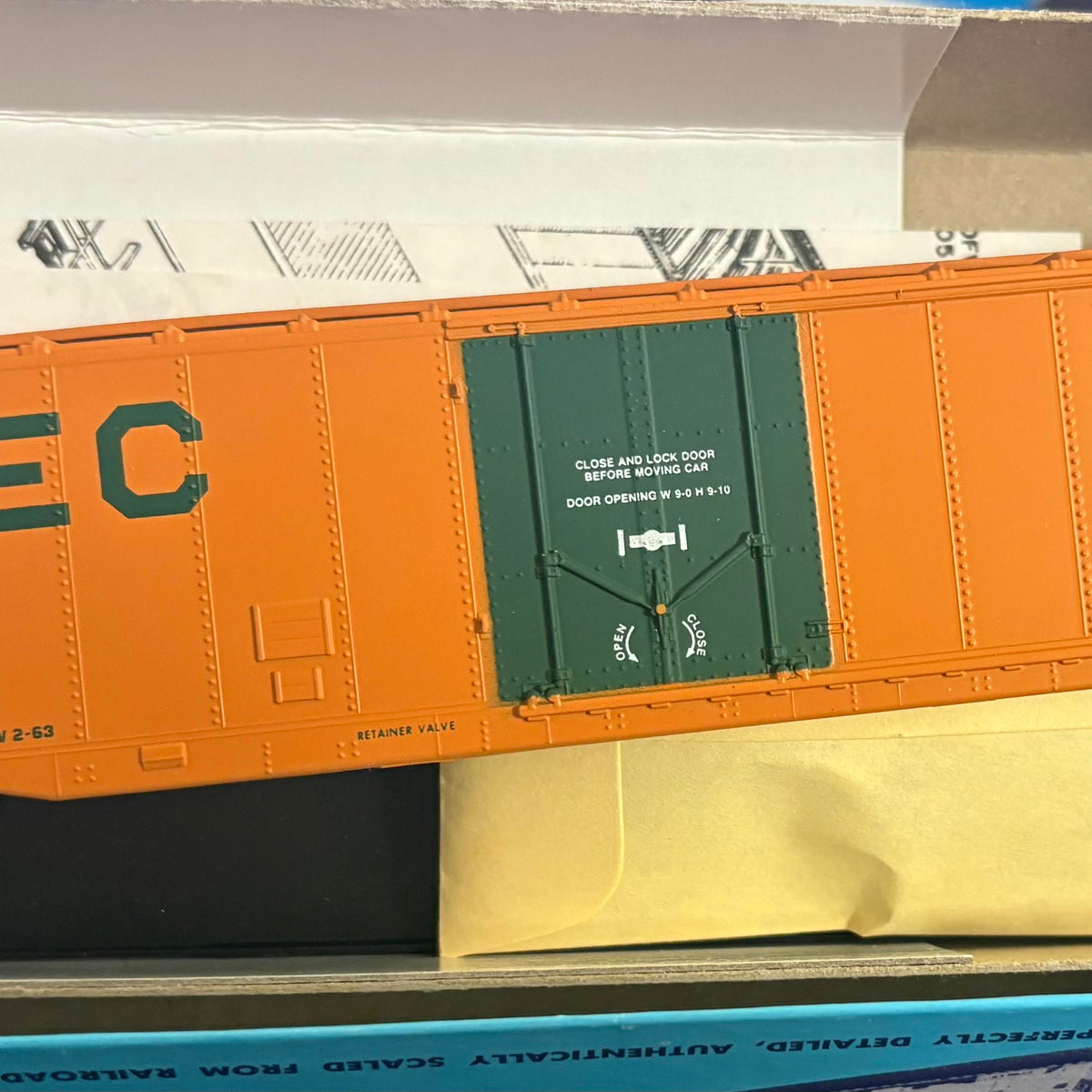 Bev-Bel 1704-2 50' Plug-Door Boxcar MEC Maine Central "Pine Tree Route ...