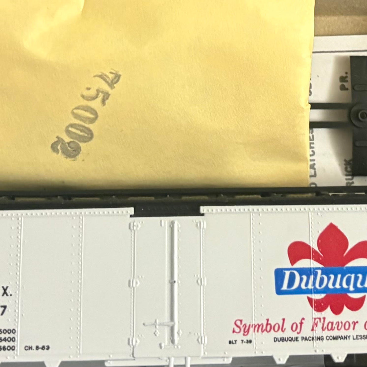 Bev-Bel 2337-1 40' Steel Ice-Bunker Reefer U.R.T.X. - Dubuque #63632 H ...